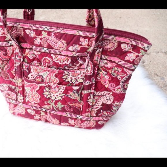 Vera Bradley | Bags | Vera Bradley Berry Pink Purse | Poshmark